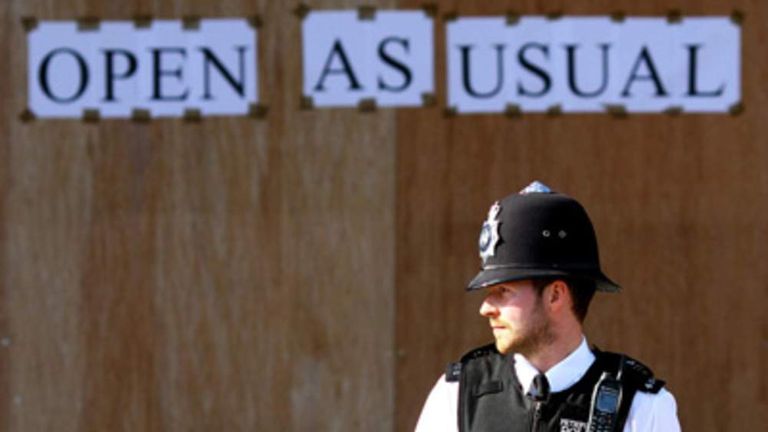 Six Cops Stop 40 Youths Ransacking Stores | UK News | Sky News