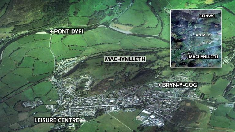 April Jones: Extraordinary Solidarity Of Town | UK News | Sky News