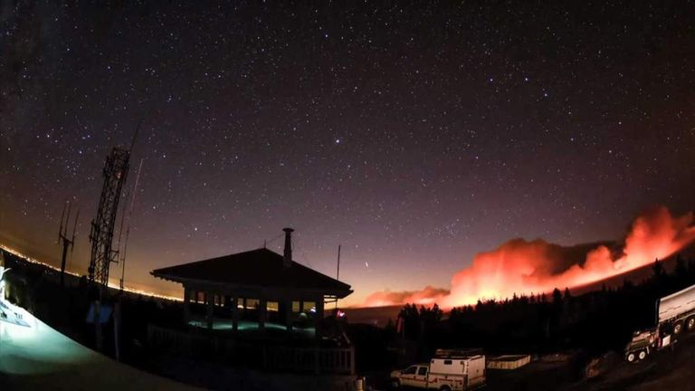 Yosemite Fire: Crews Say Blaze 30% Contained | US News | Sky News