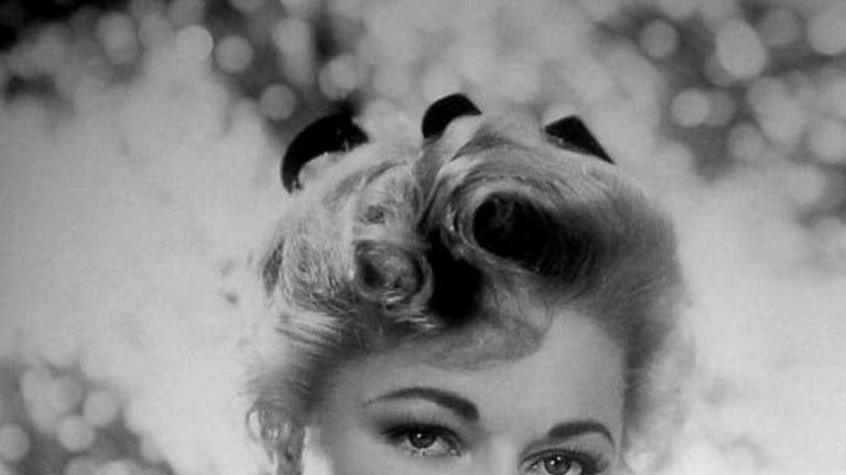 Sound Of Music Star Eleanor Parker Dies | Ents & Arts News | Sky News