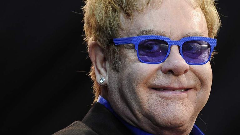 Wilko Johnson: Sir Elton John's Award Tribute | UK News | Sky News