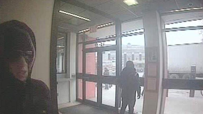 New York Police Hunt 'Dangerous' Armed Robbers | US News | Sky News