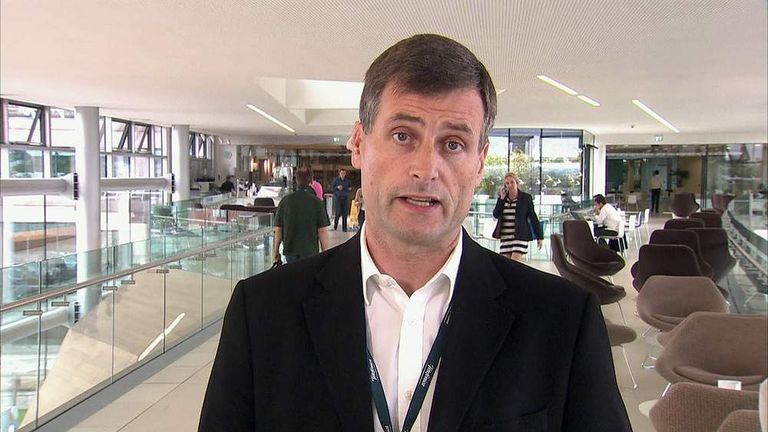 O2 Phone Boss 'Embarrassed' By Blackout | UK News | Sky News