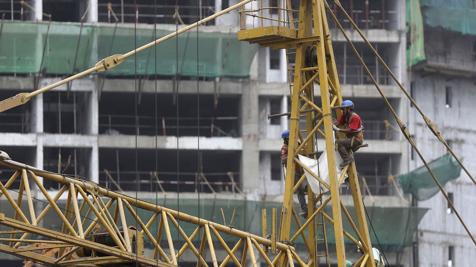 India To Overhaul Cumbersome Tax System | World News | Sky News