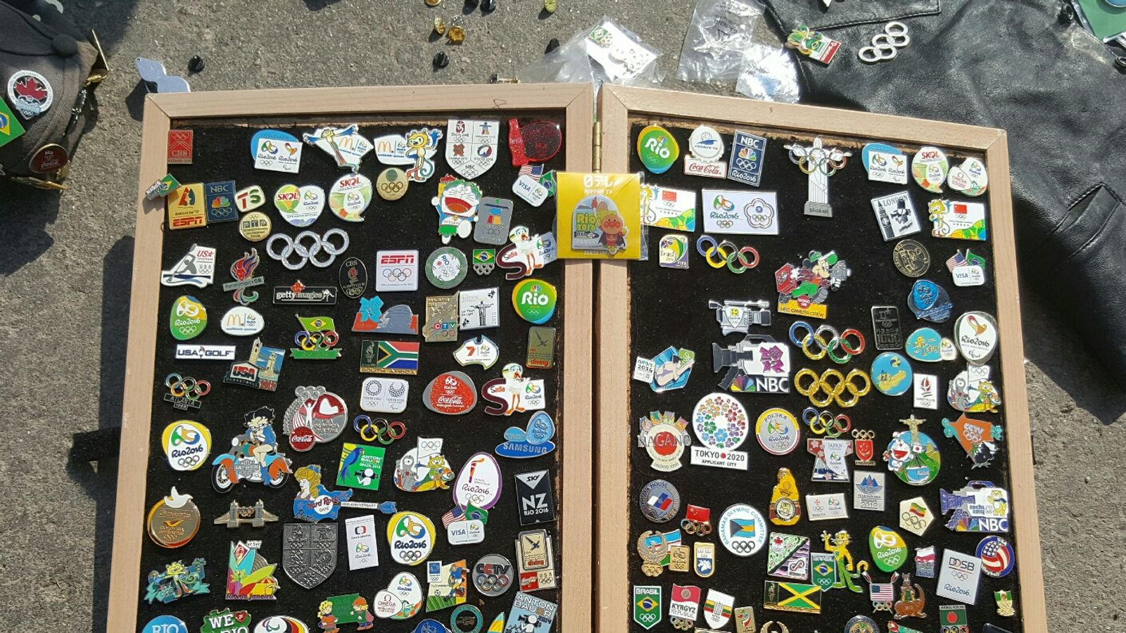 Olympic Pin Wearers Look Sharp As Collecting Craze Sweeps Rio | World ...