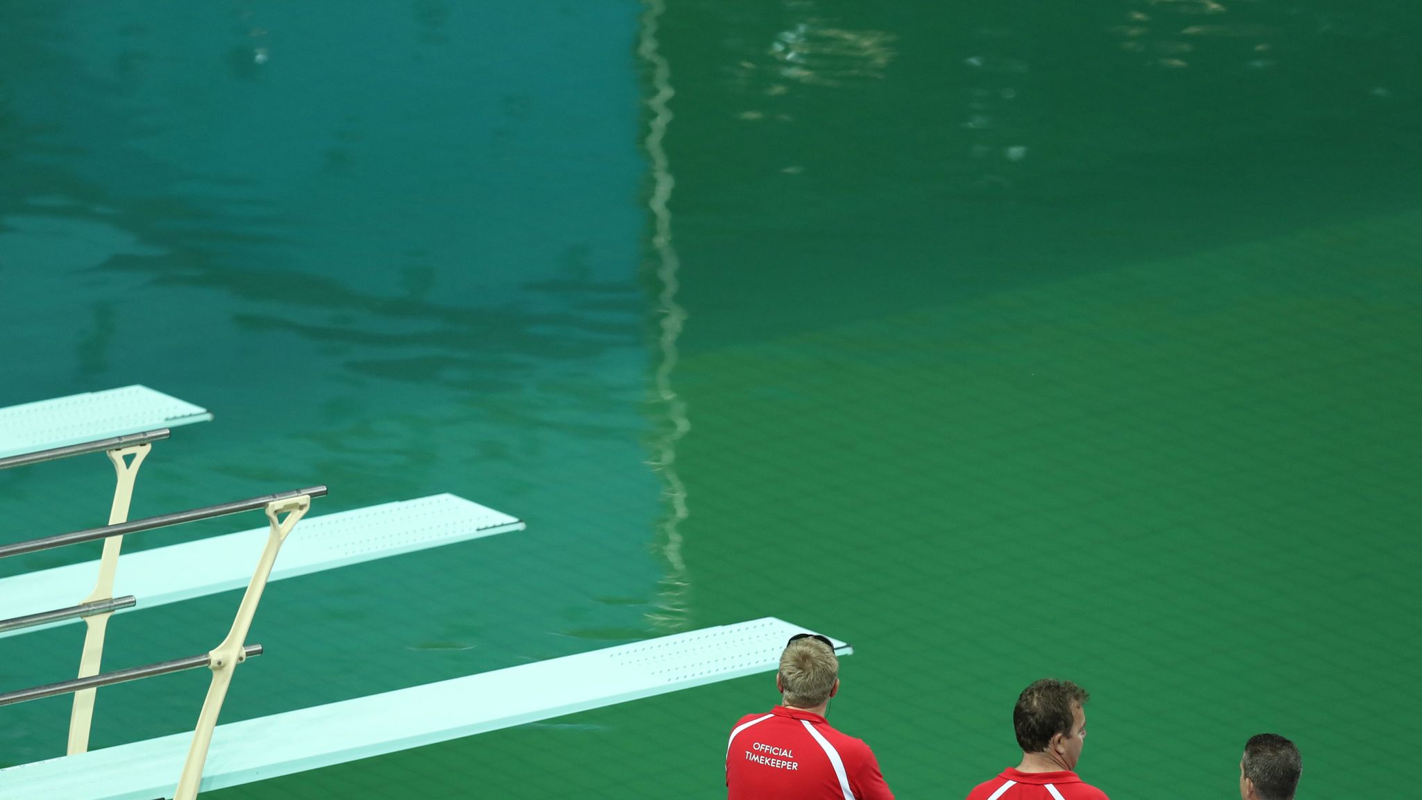 Olympic Diving Pool Turns Murky Green | World News | Sky News