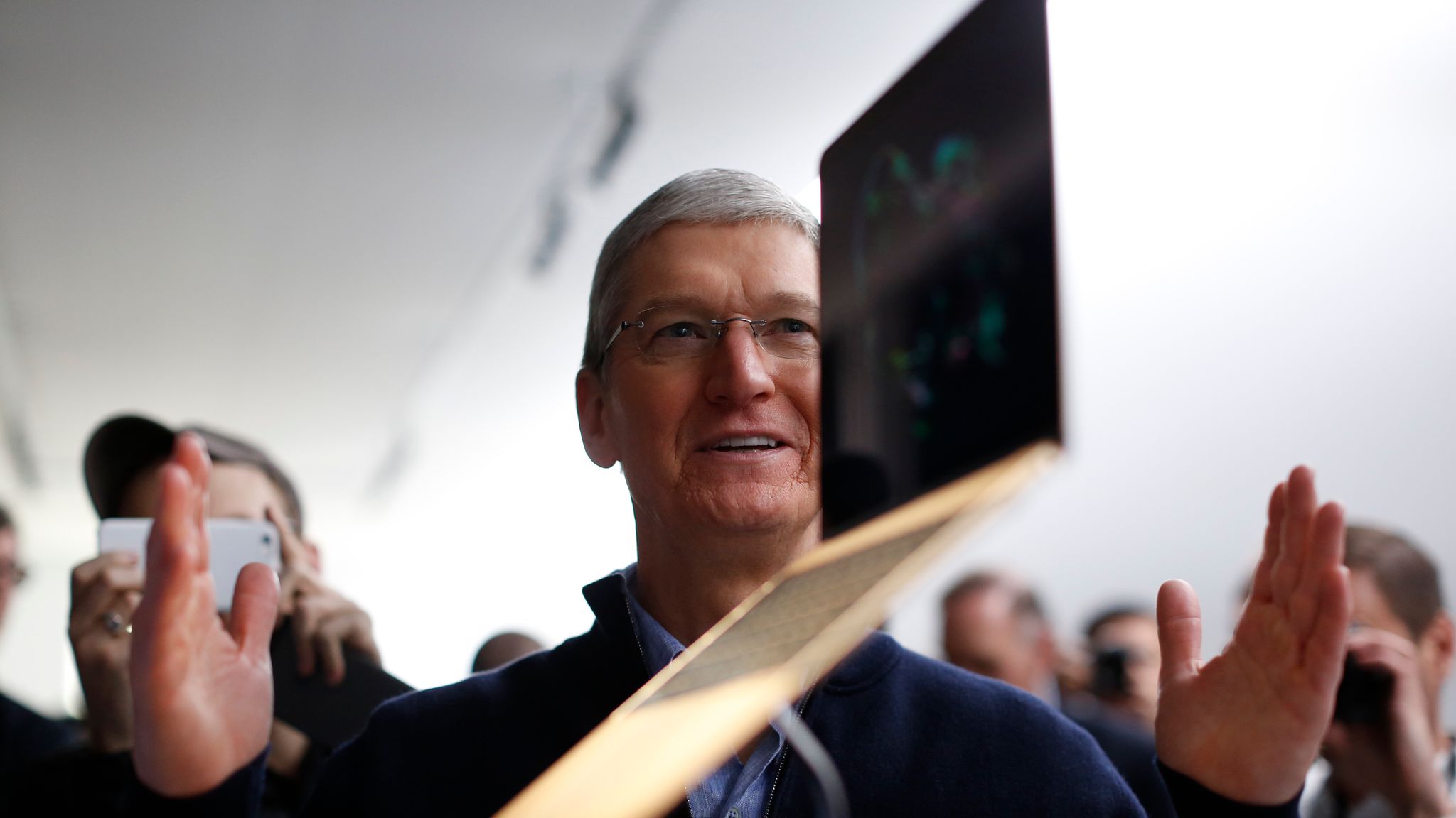 Apple Boss Tim Cook: I'm Lonely But I Don't Want Sympathy | Science ...