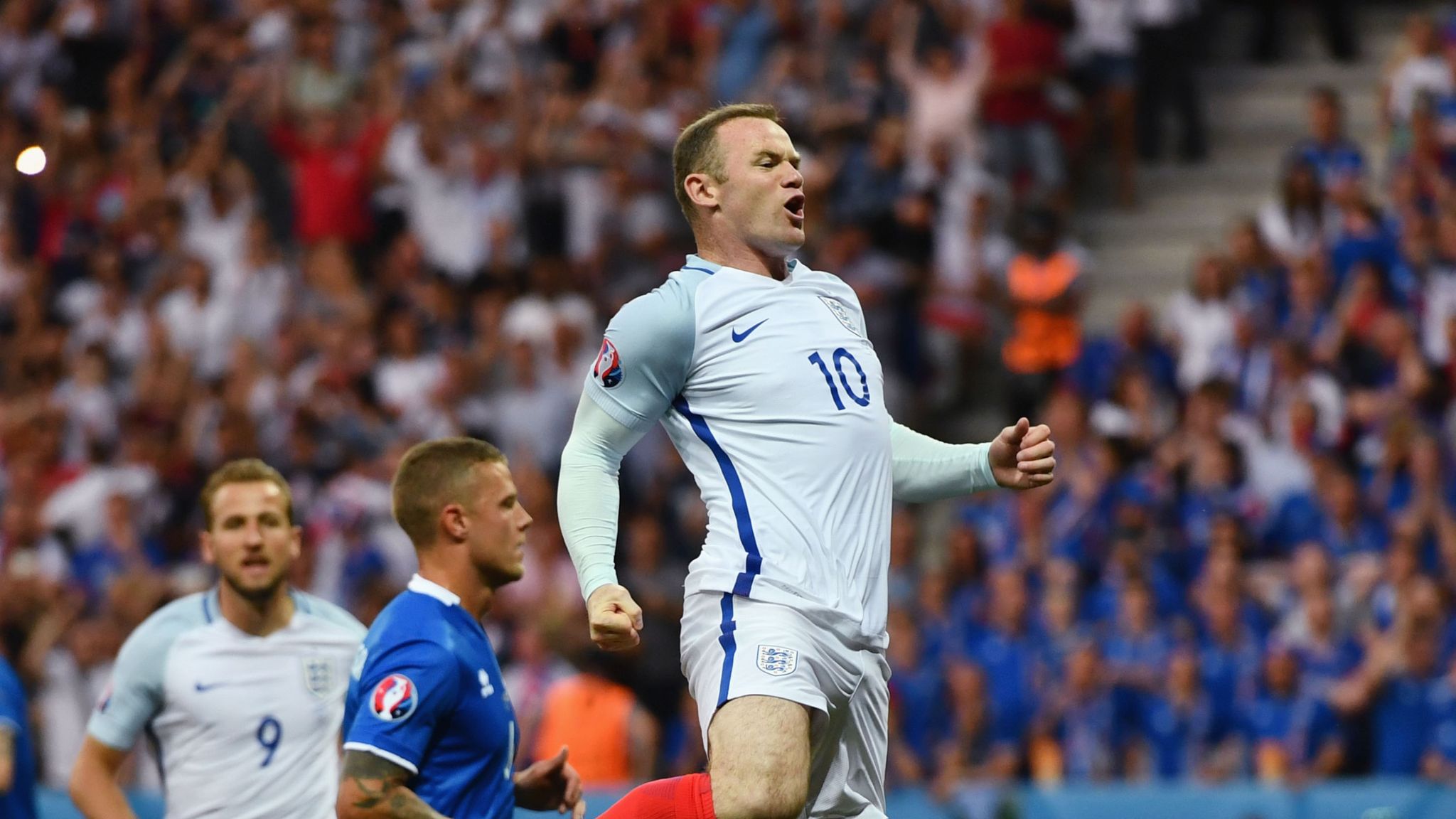 Wayne Rooney Retained As England Captain | World News | Sky News