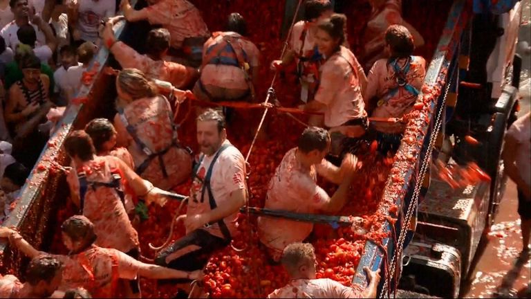 Watch The World's Biggest Food Fight | Scoop News | Sky News