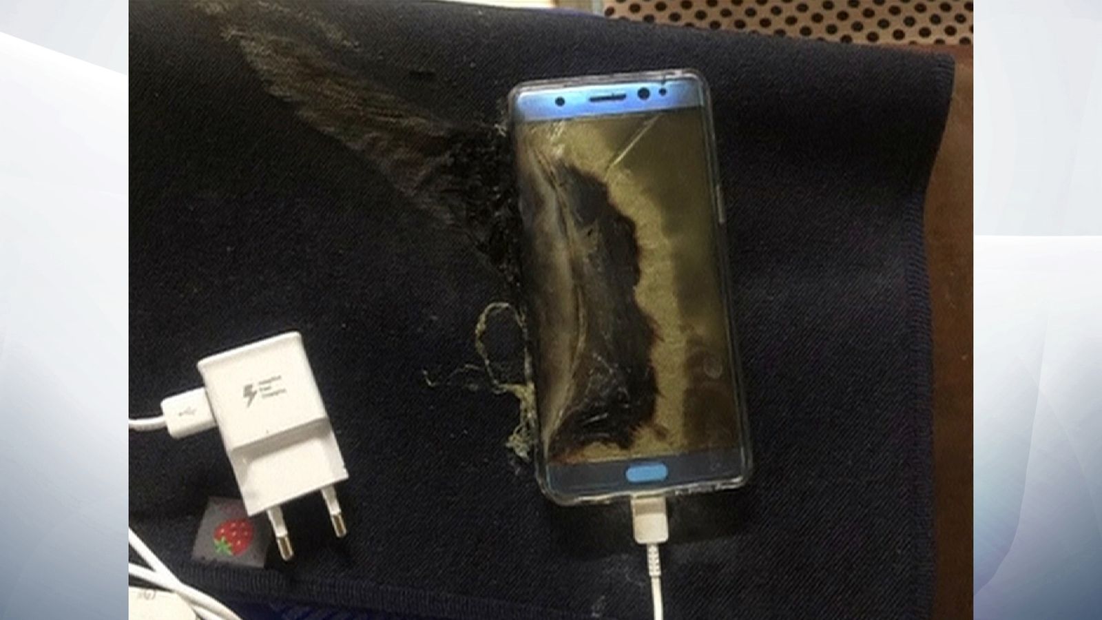 Samsung Galaxy Note 7 smartphones banned from all US flights | World ...