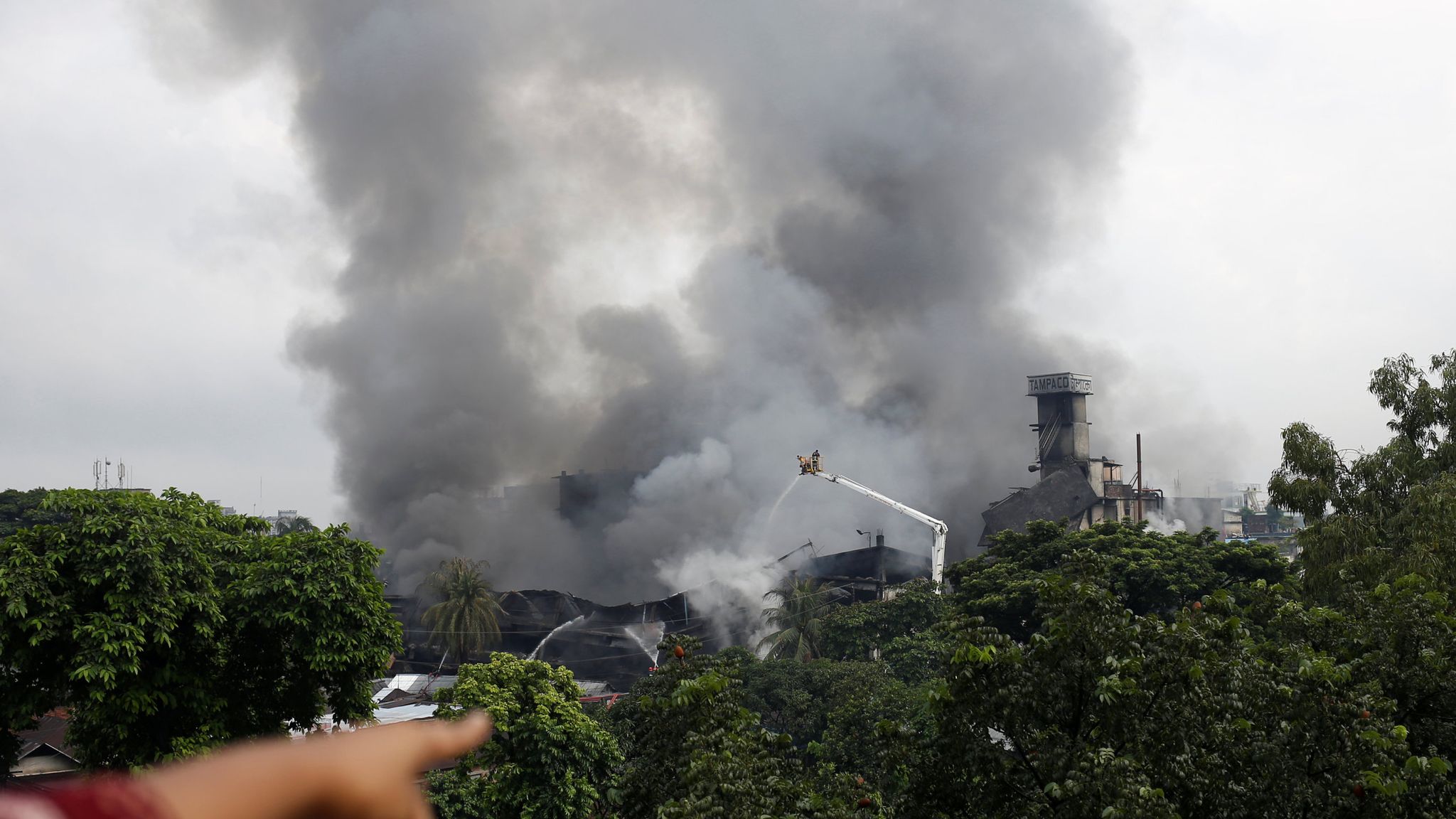 Dozens Killed In Bangladesh Factory Blaze | World News | Sky News