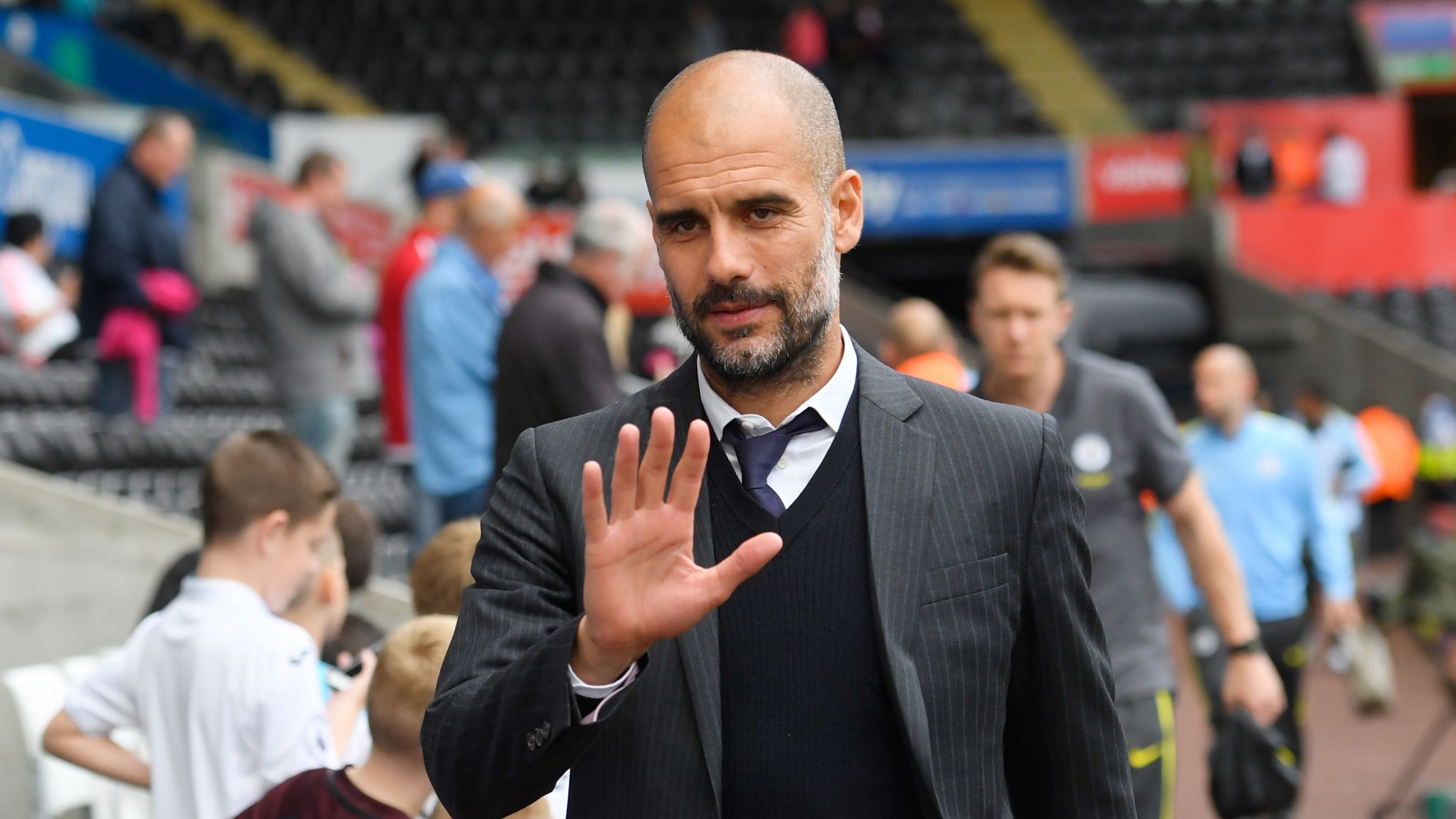 Guardiola hailed as one of the best by Silva | World News | Sky News