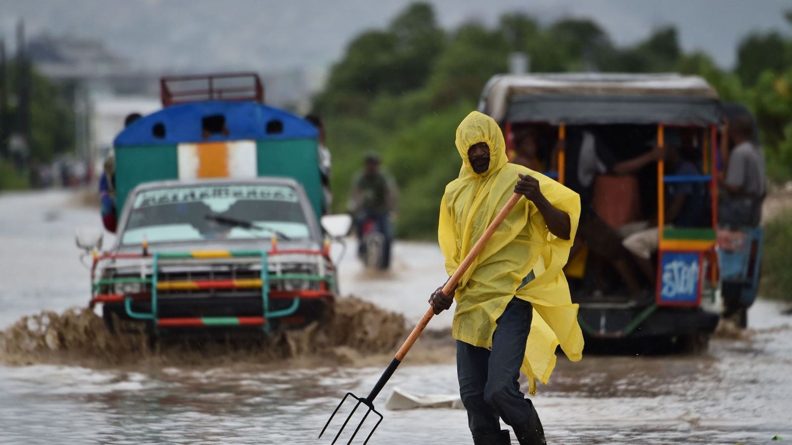 Aftermath of Hurricane Matthew in Haiti | World News | Sky News
