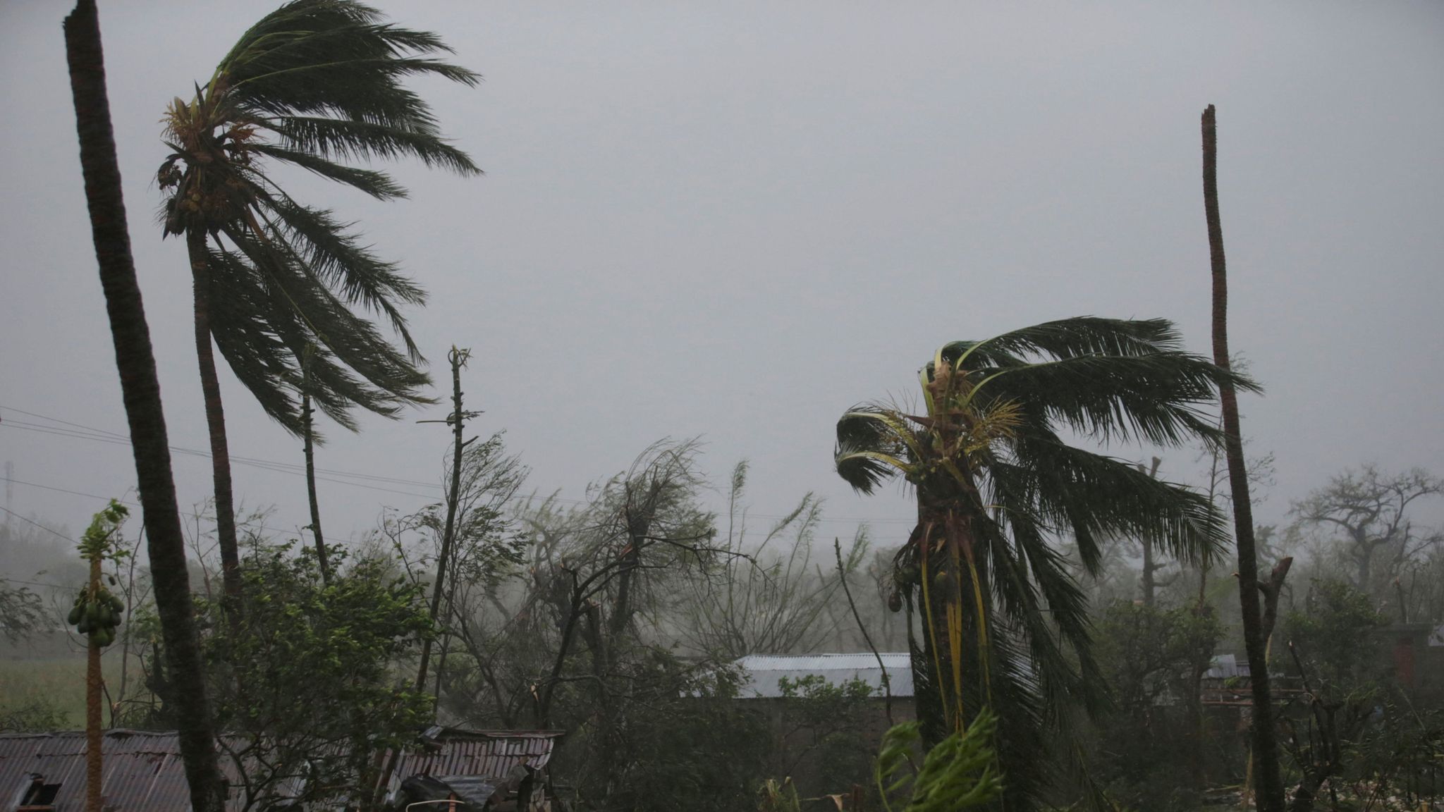 Aftermath of Hurricane Matthew in Haiti | World News | Sky News