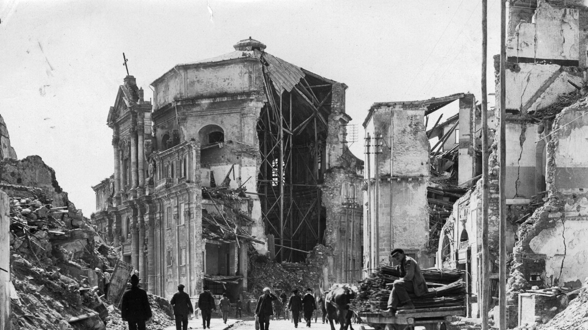 Why Italy faces constant threat of earthquakes | World News | Sky News