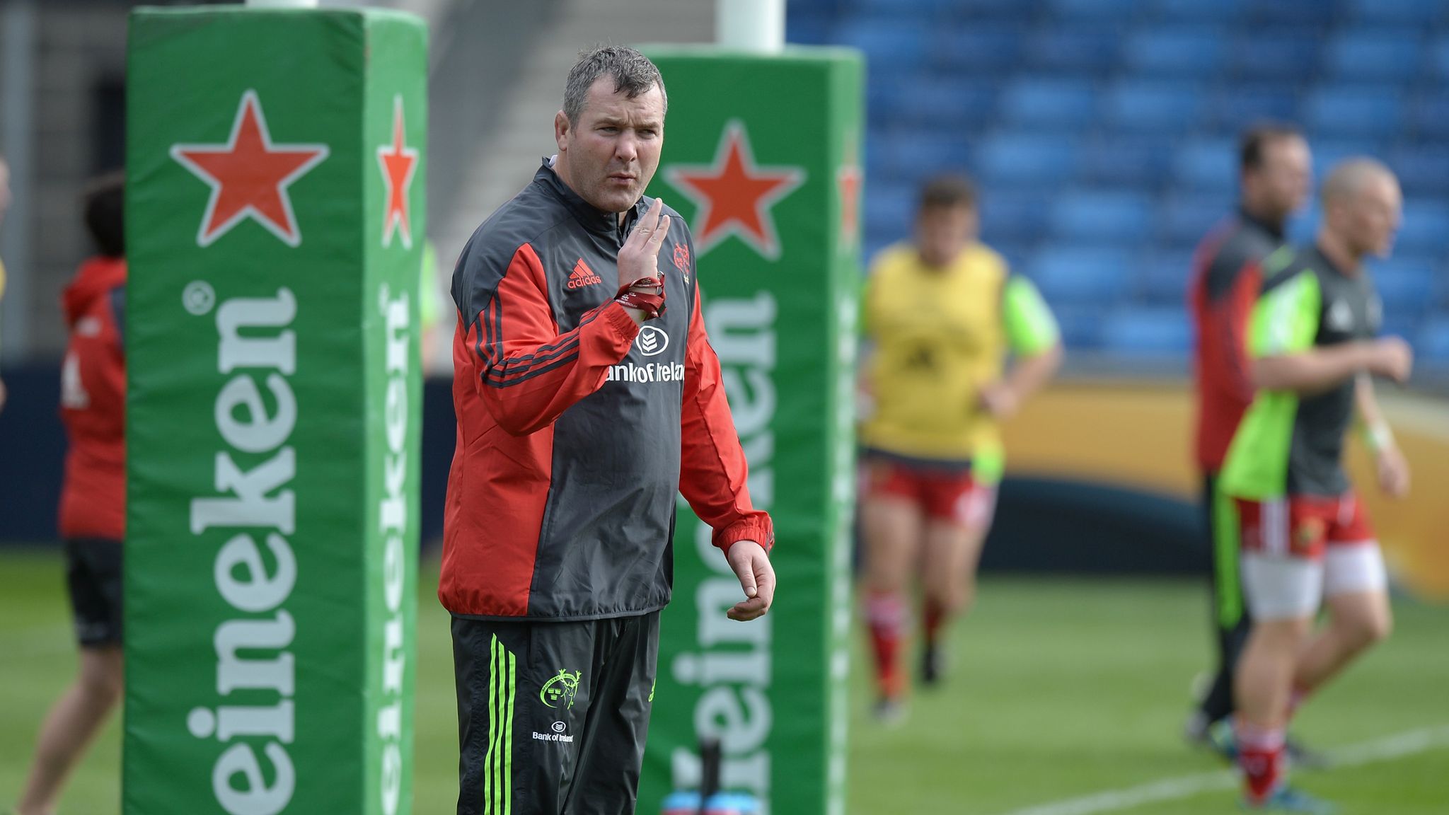 Munster Rugby head coach Anthony Foley dies at team hotel | World News ...