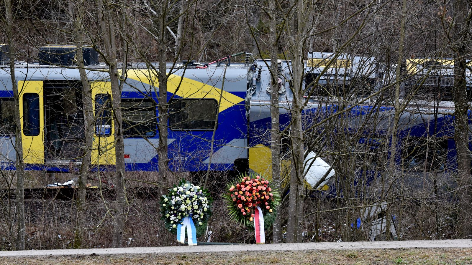 Rail dispatcher admits causing deadly Bad Aibling crash | World News ...