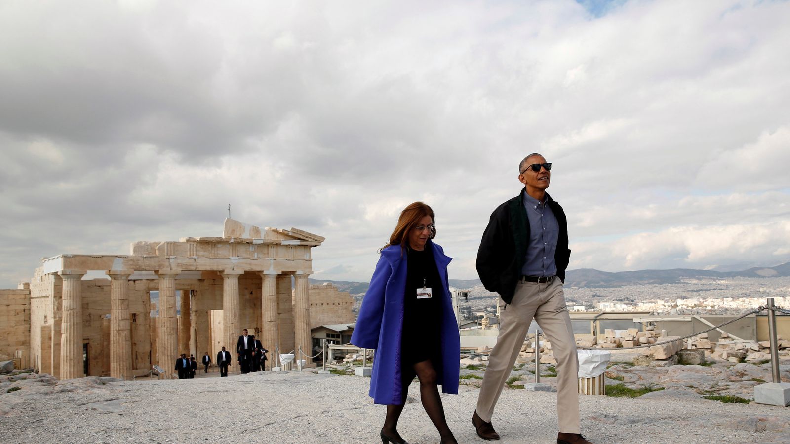 Barack Obama tours the Acropolis | World News | Sky News