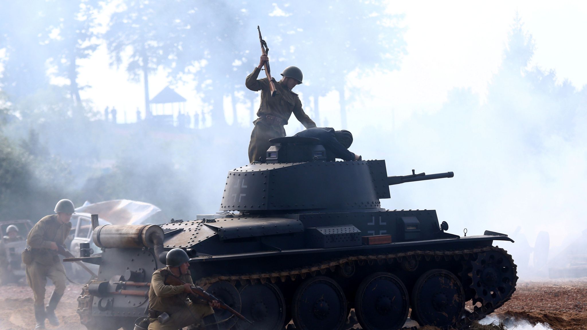 Tank battles and Stalin selfies in Belarus | World News | Sky News