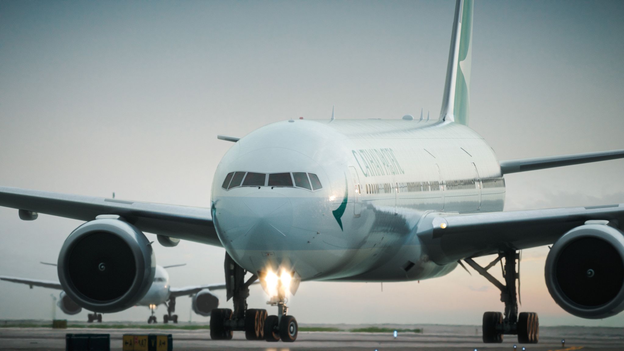 Cathay Pacific plane forced to make emergency landing over fire warning ...
