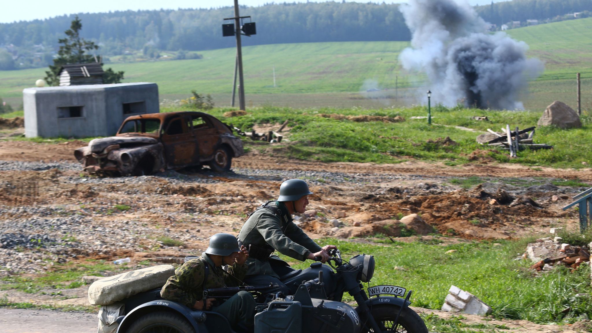 Tank battles and Stalin selfies in Belarus | World News | Sky News