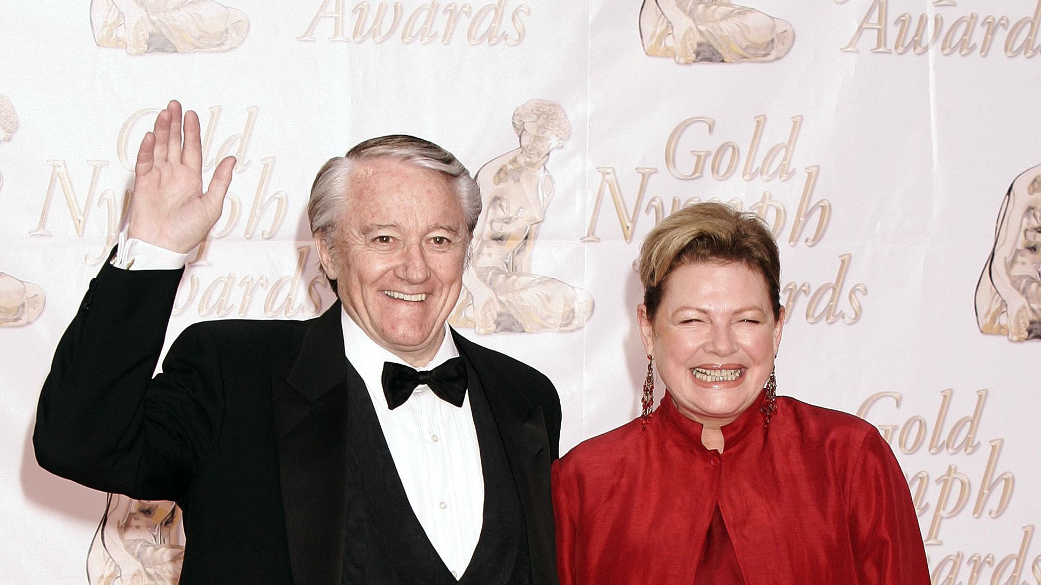 Man From UNCLE and Hustle star Robert Vaughn dies aged 83 | Ents & Arts ...