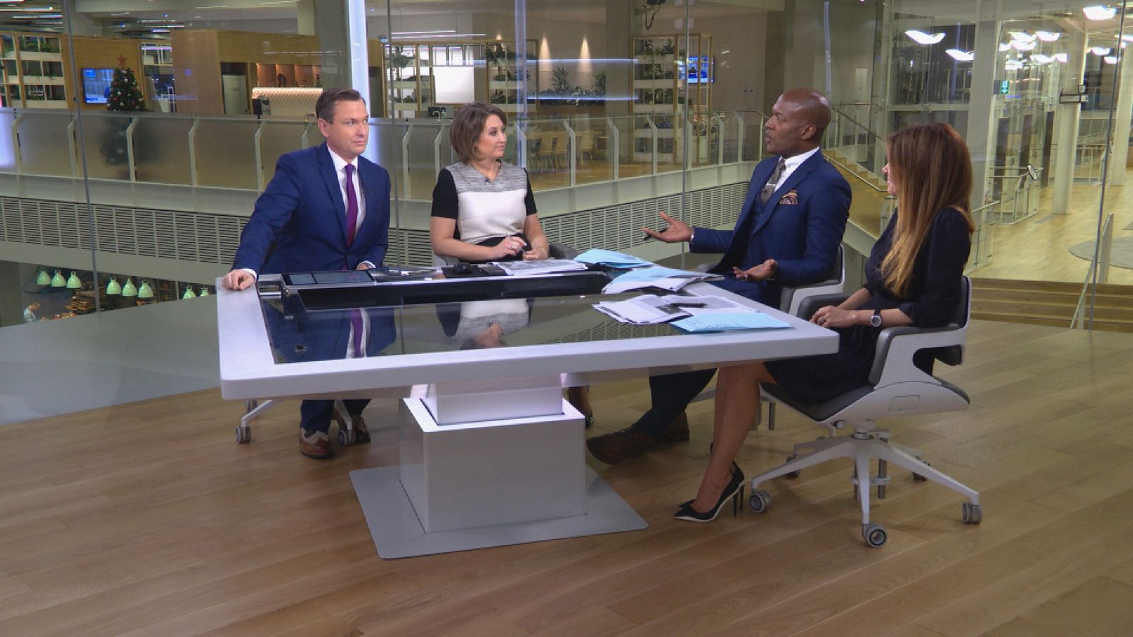 Kevin Adams and Linda Papadopoulos look inside today's papers | Scoop ...