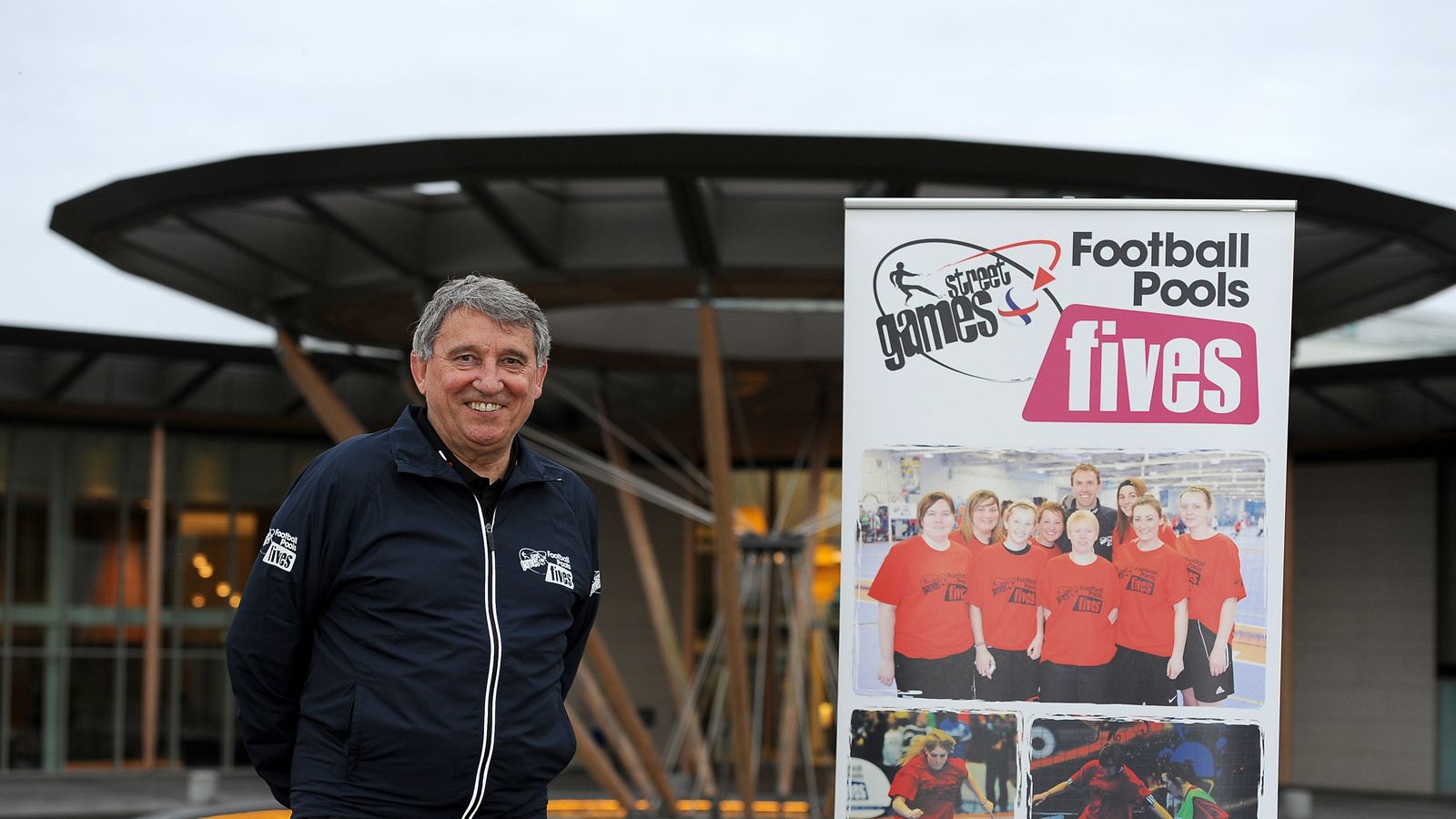 Former England manager Graham Taylor dies of suspected heart attack ...