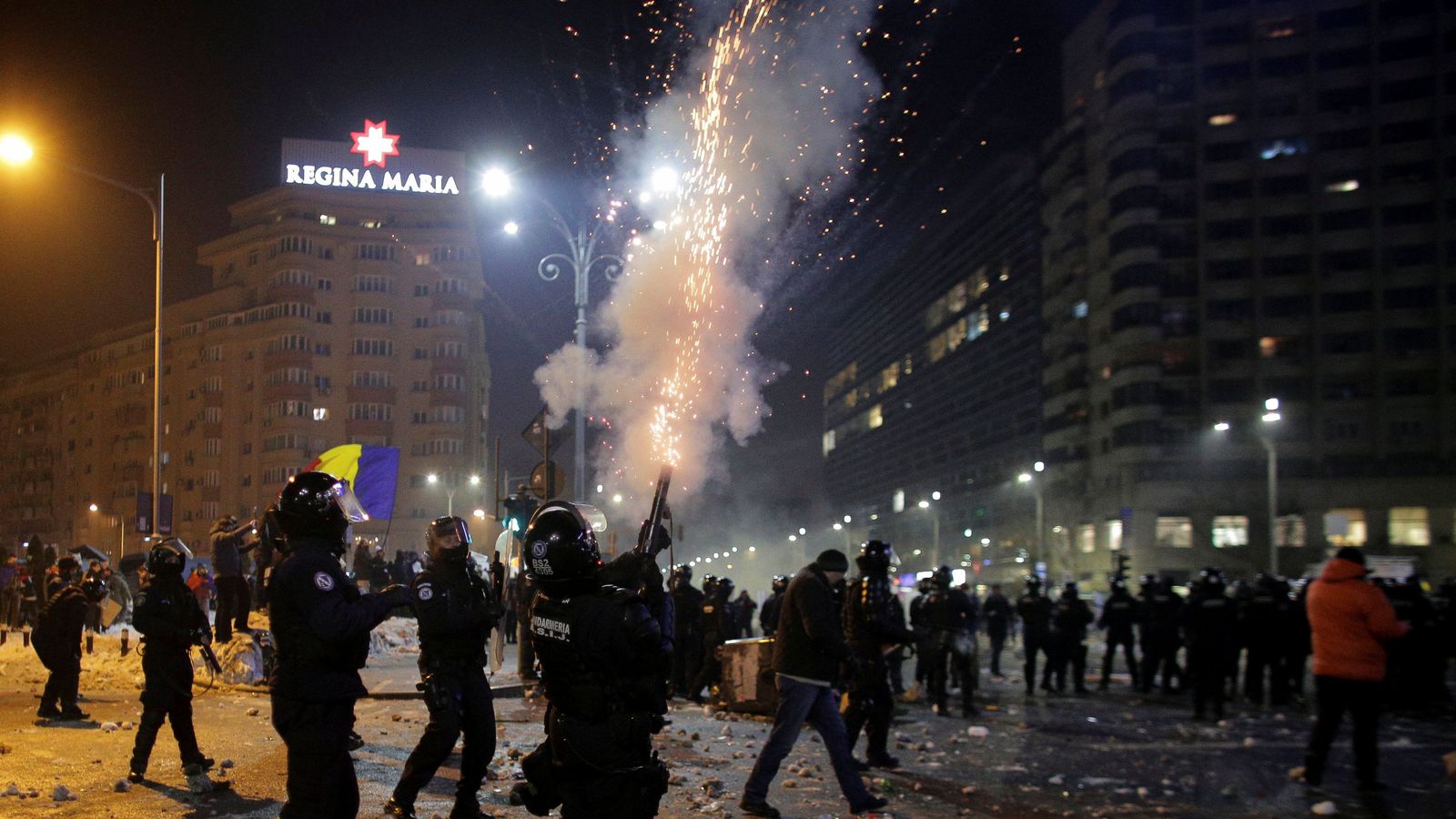Clashes in Romania as thousands protest against decriminalising ...