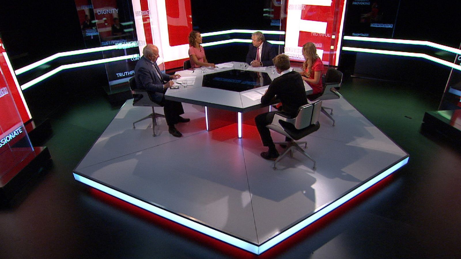16/02: Are divorce laws unfair? | Scoop News | Sky News