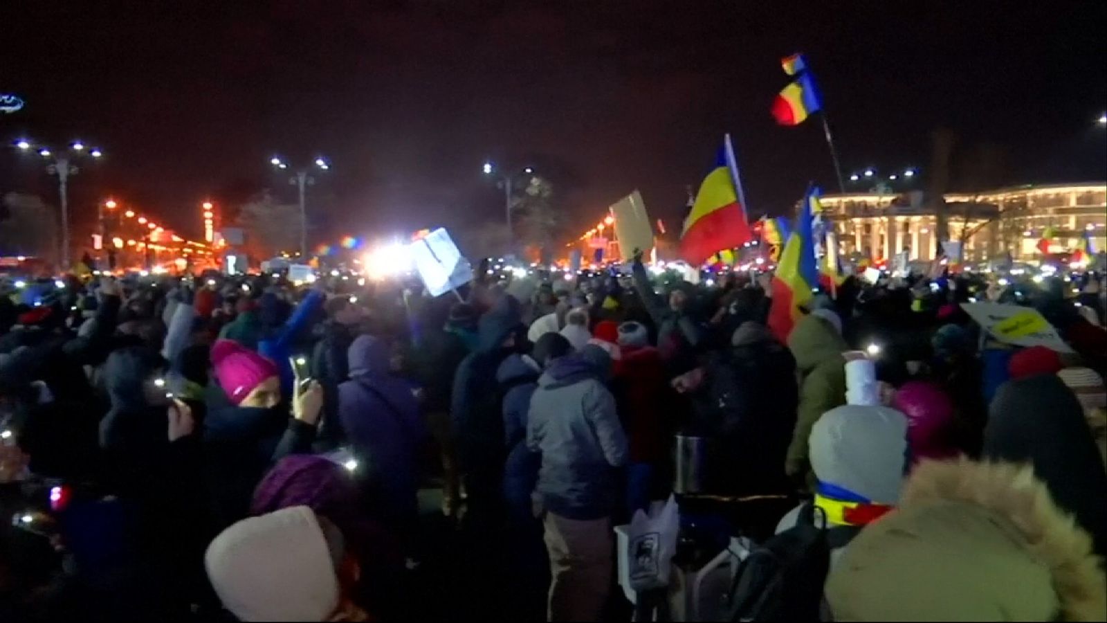 Fresh Romania protests after justice minister quits over corruption ...