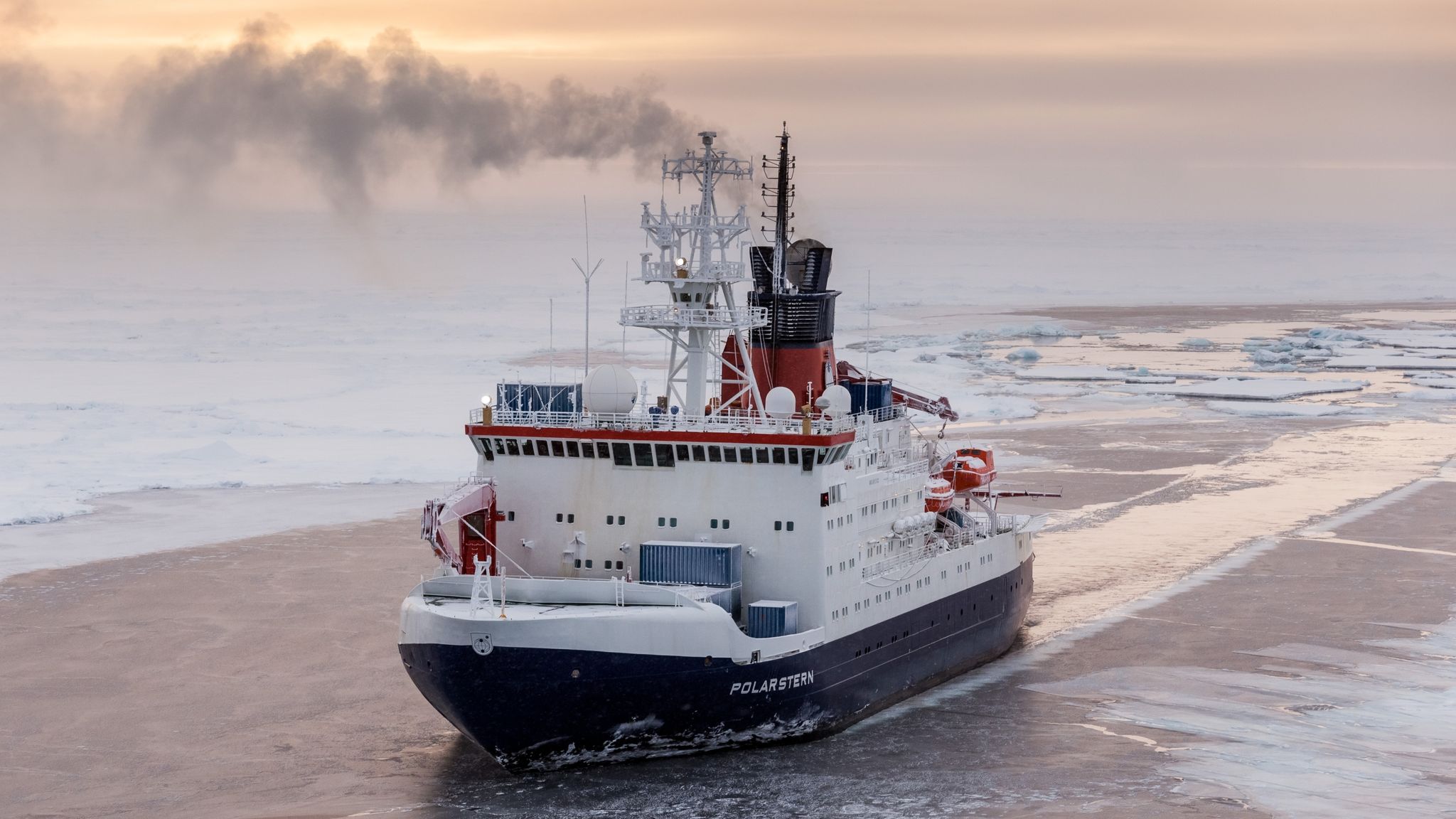 Scientists plan to trap ship in ice to drift across North Pole | World ...
