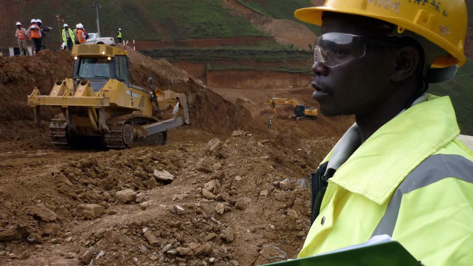 Armed attackers kidnap five workers at Congolese gold mine | World News ...