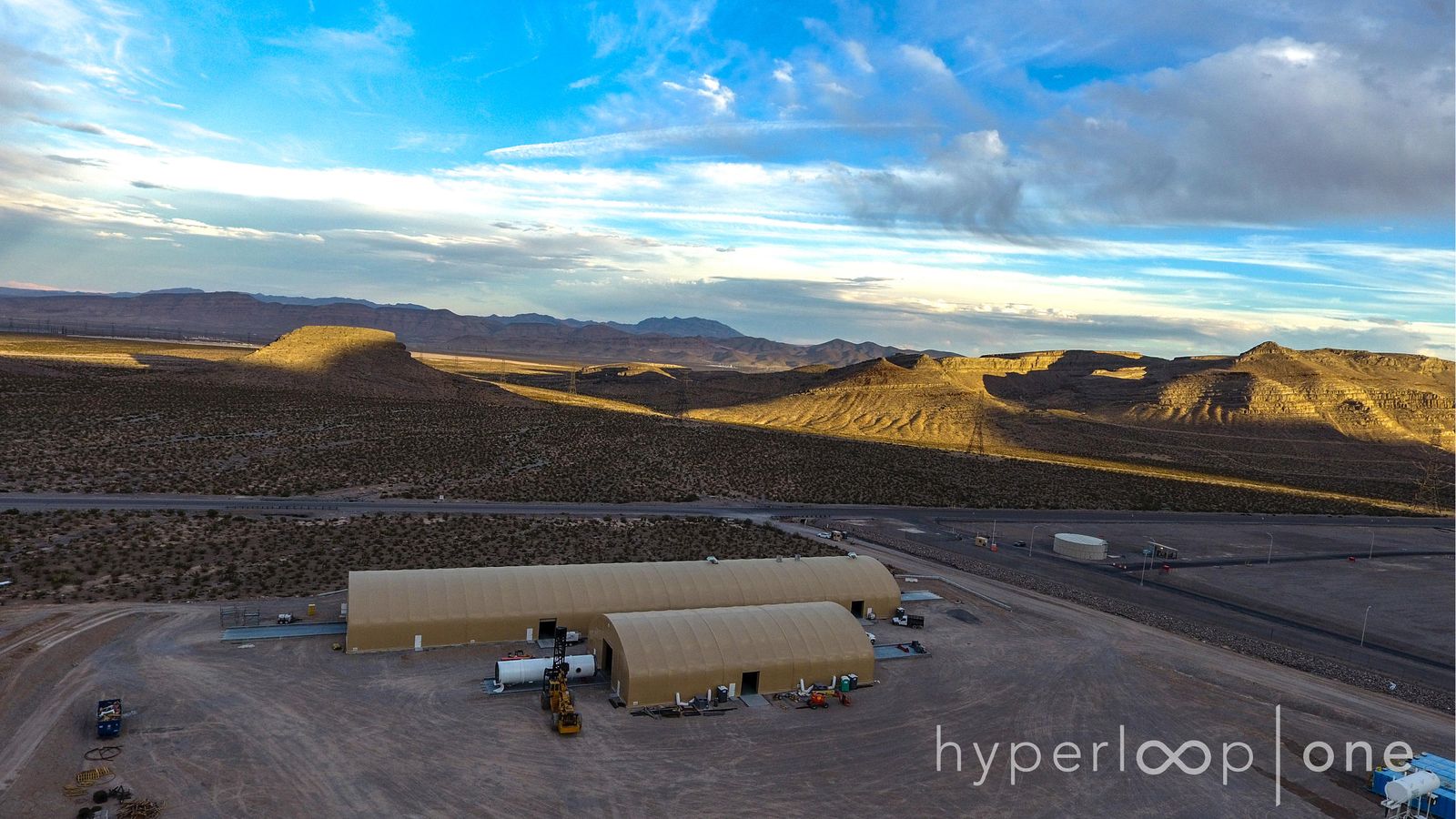 The future of commuting? First pics of 500mph 'Hyperloop One' test ...