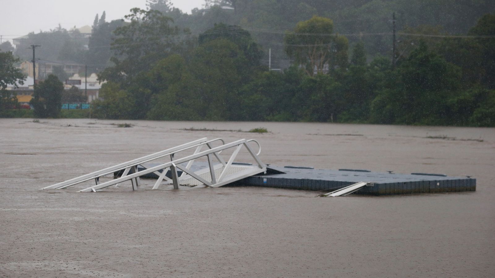 Cyclone Debbie aftermath in Australia | World News | Sky News