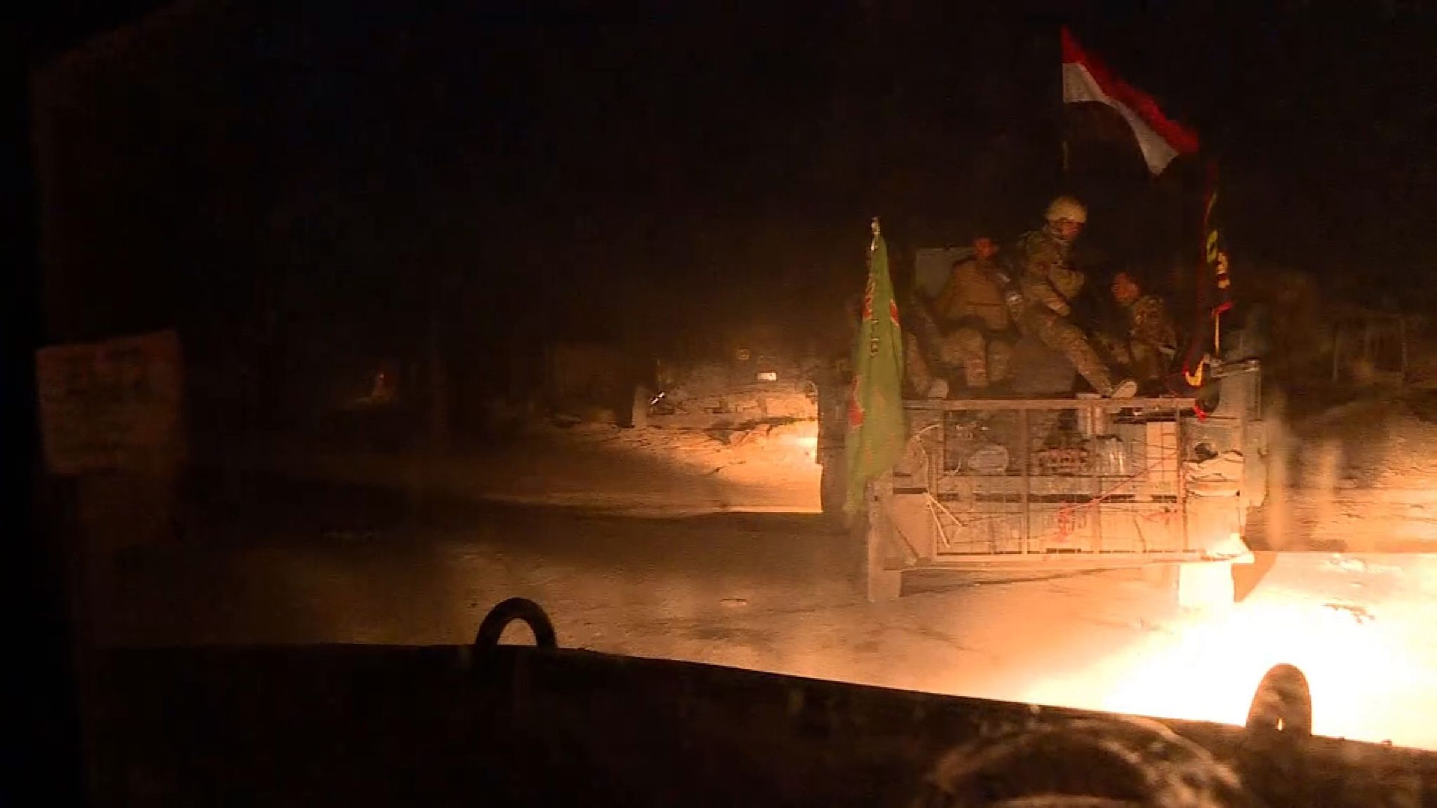 Mosul chaos: Sky witnesses the missiles, bombs and snipers on night ...
