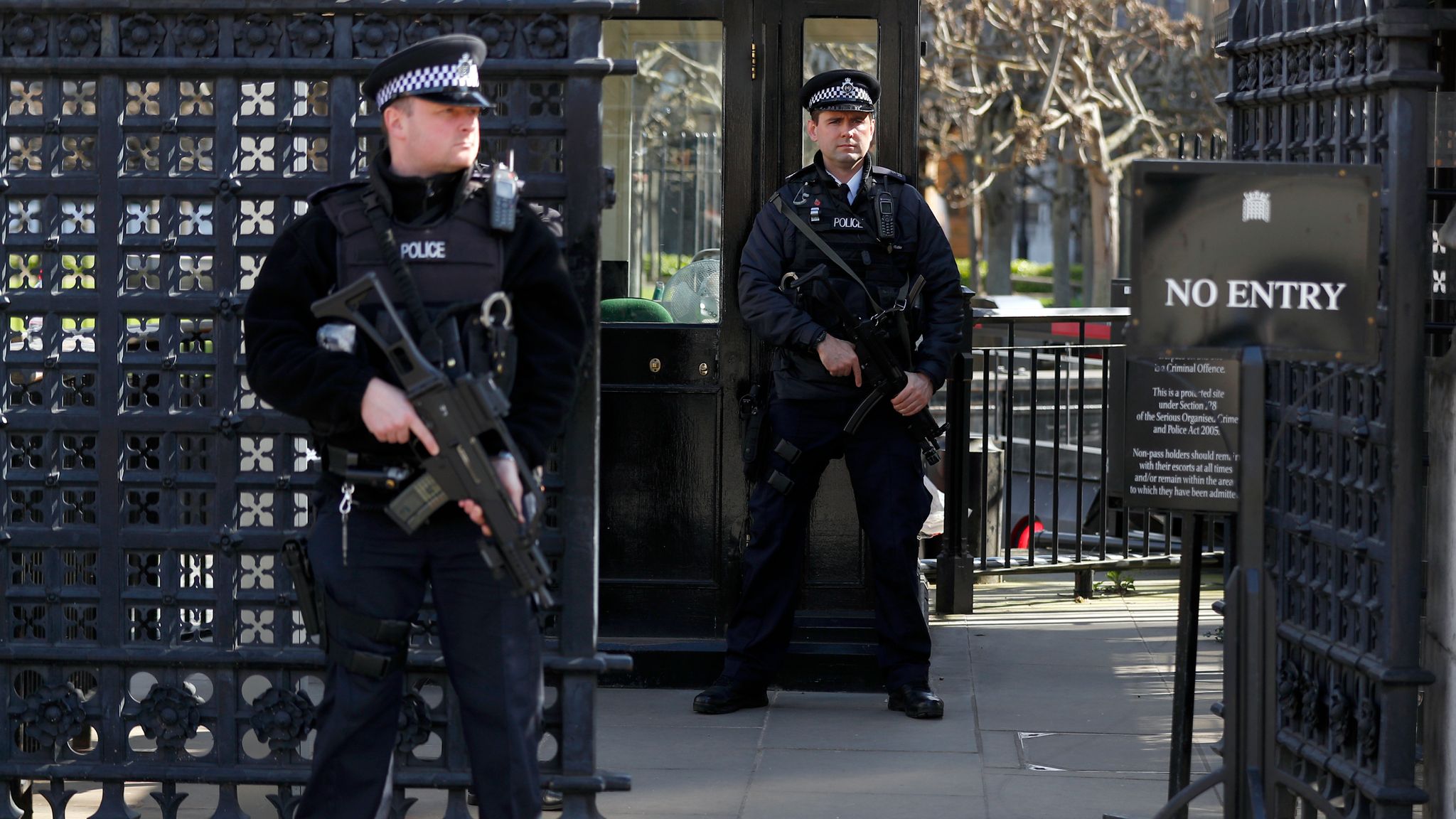 Westminster attack: PC Keith Palmer stabbed to death despite body ...
