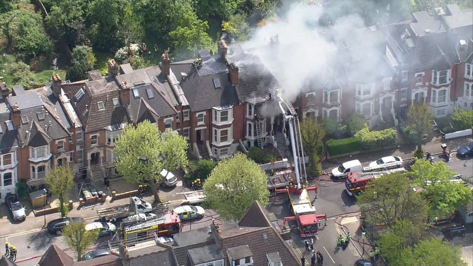Armed suspect and three police officers injured in Finsbury Park explosion | UK News | Sky News