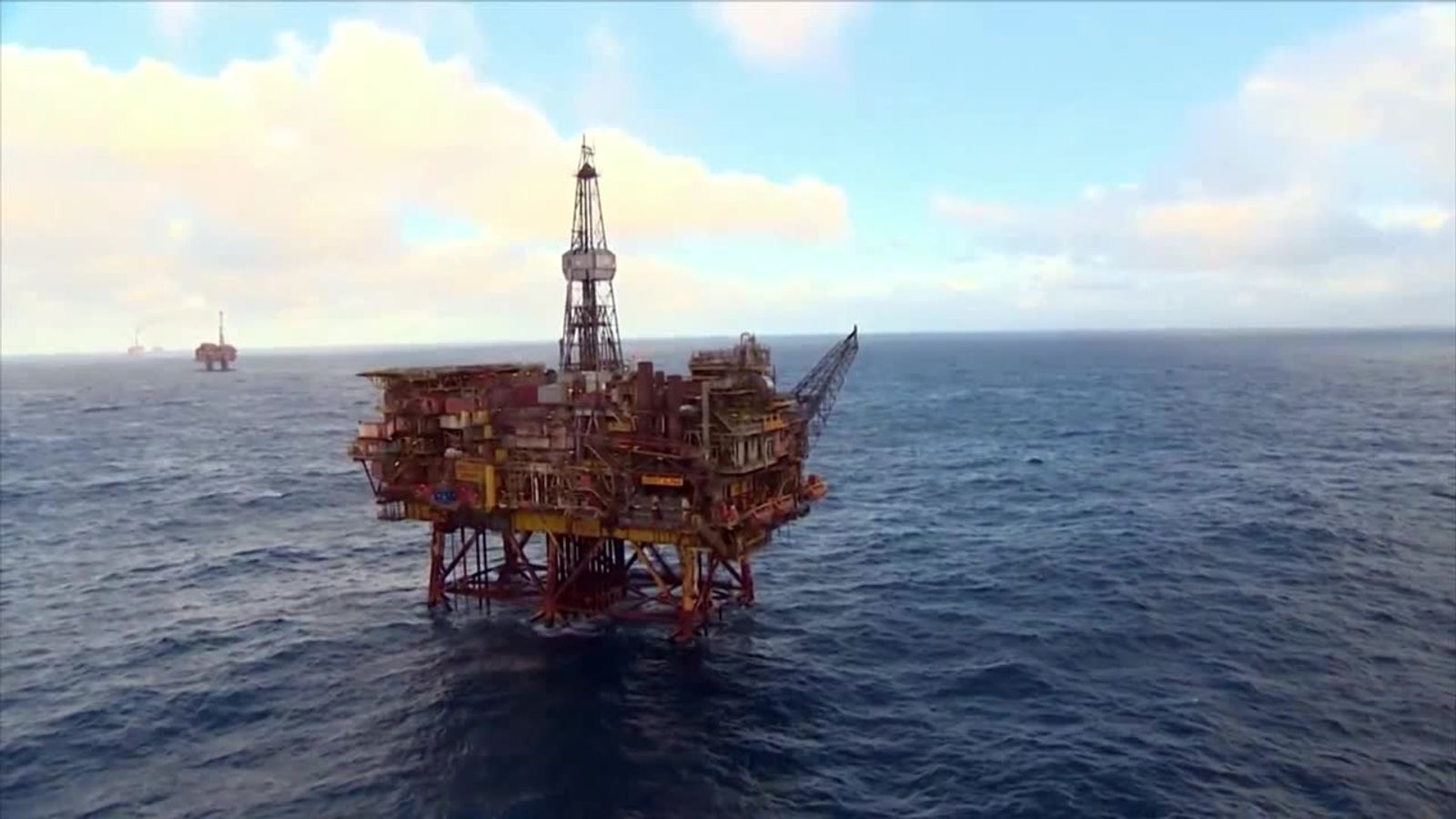 Welcome aboard the world's biggest boat | News UK Video News | Sky News