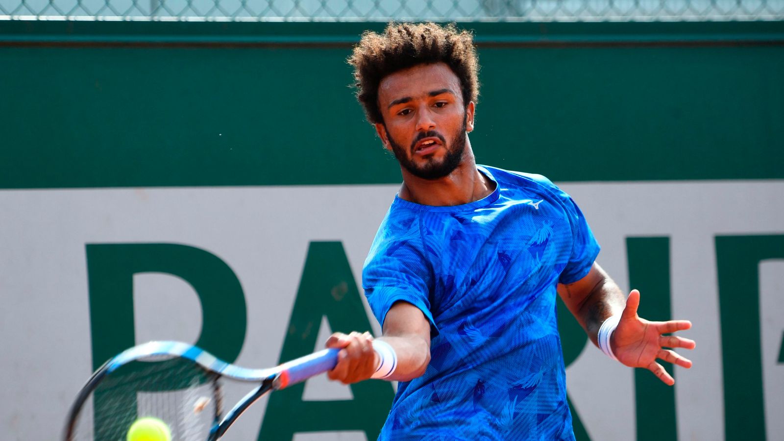 French Open bans Maxime Hamou for trying to kiss reporter live on air ...