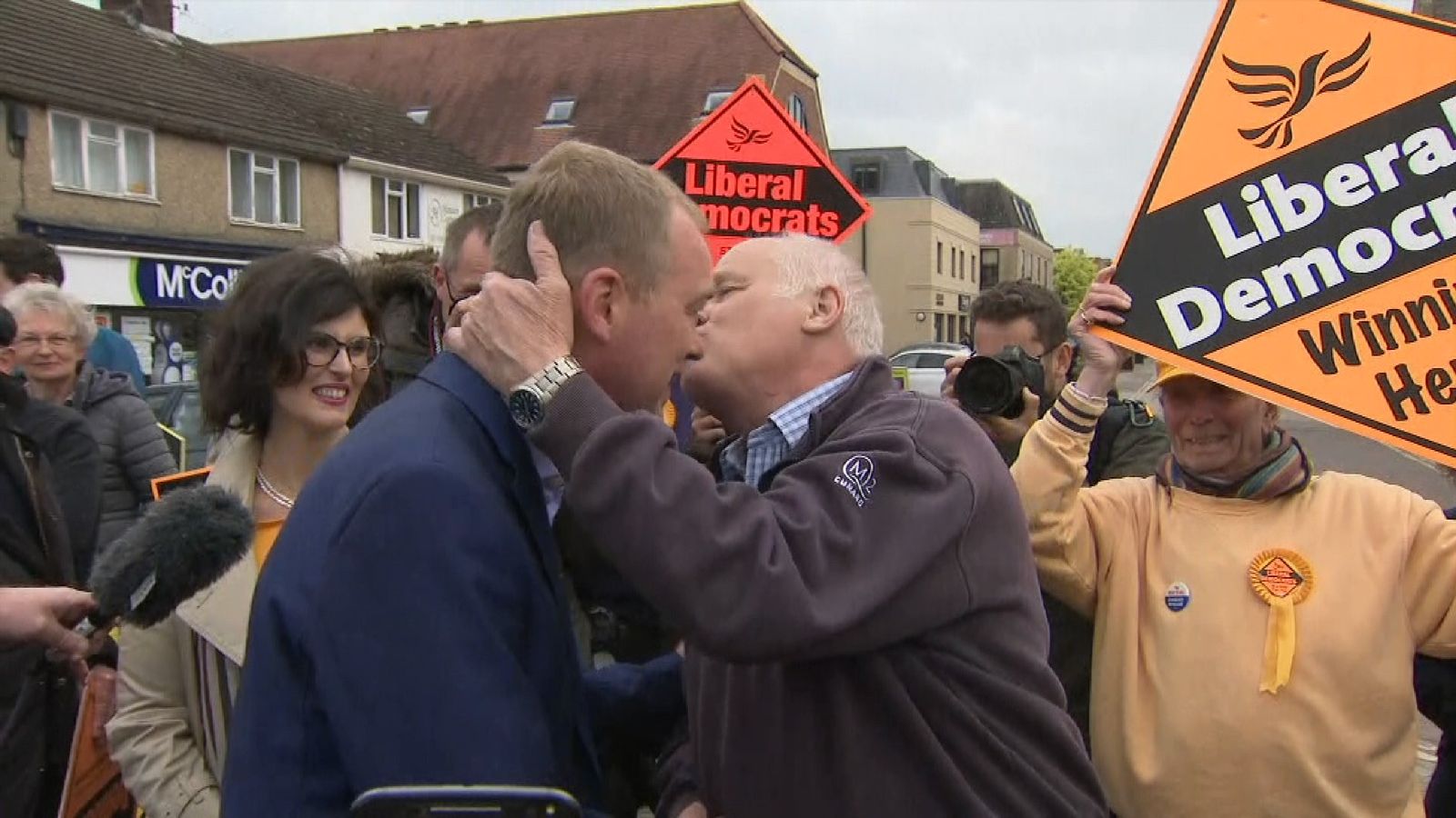 Angry Leave voter confronts Lib Dem leader | Politics News | Sky News