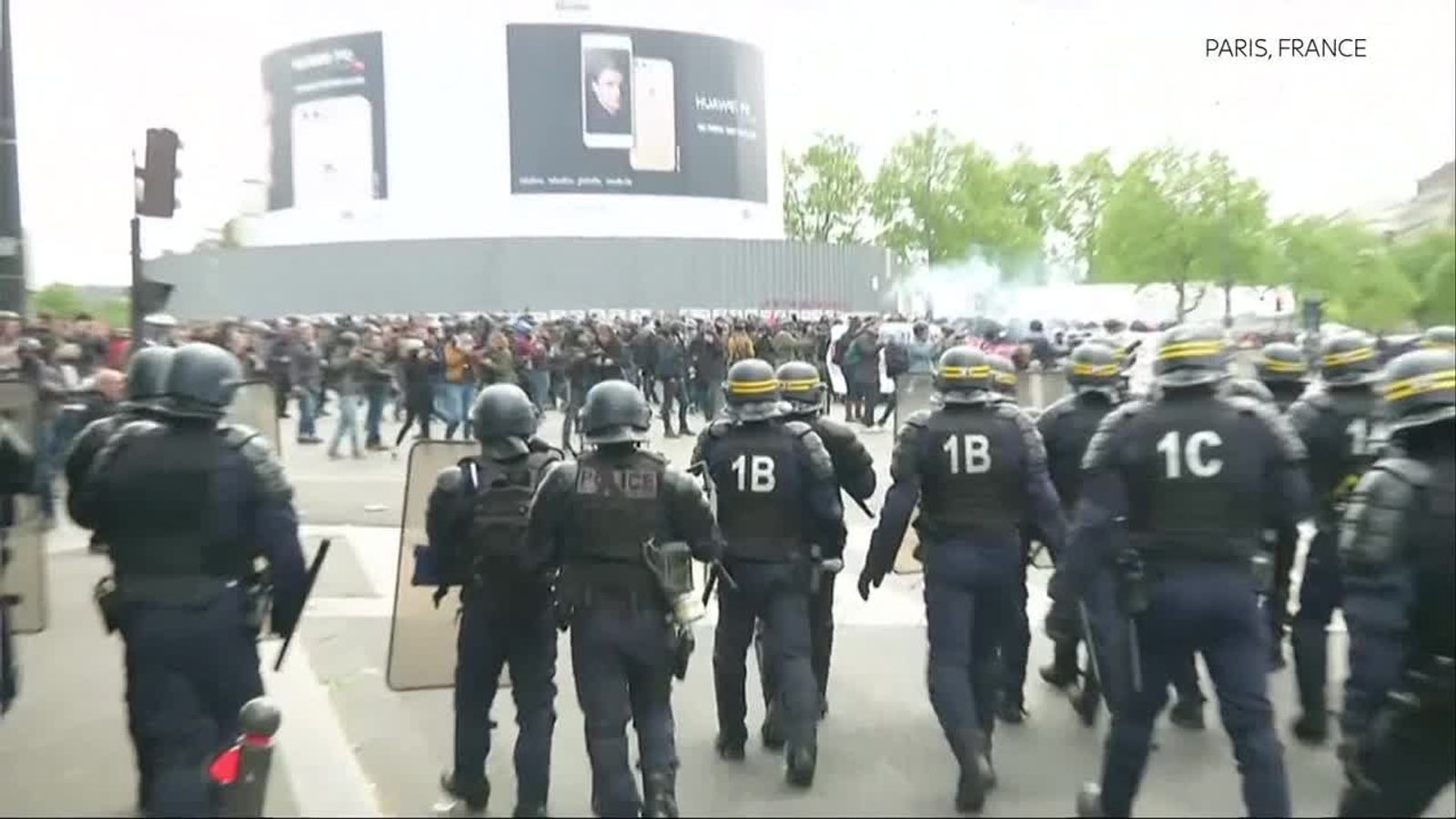 Tear gas fired during Paris worker march clashes | News UK Video News ...