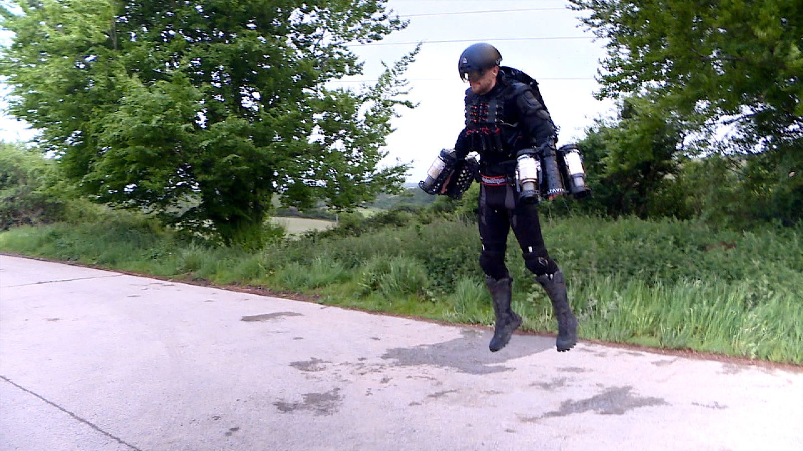 Swipe: Flying jet suits | News UK Video News | Sky News