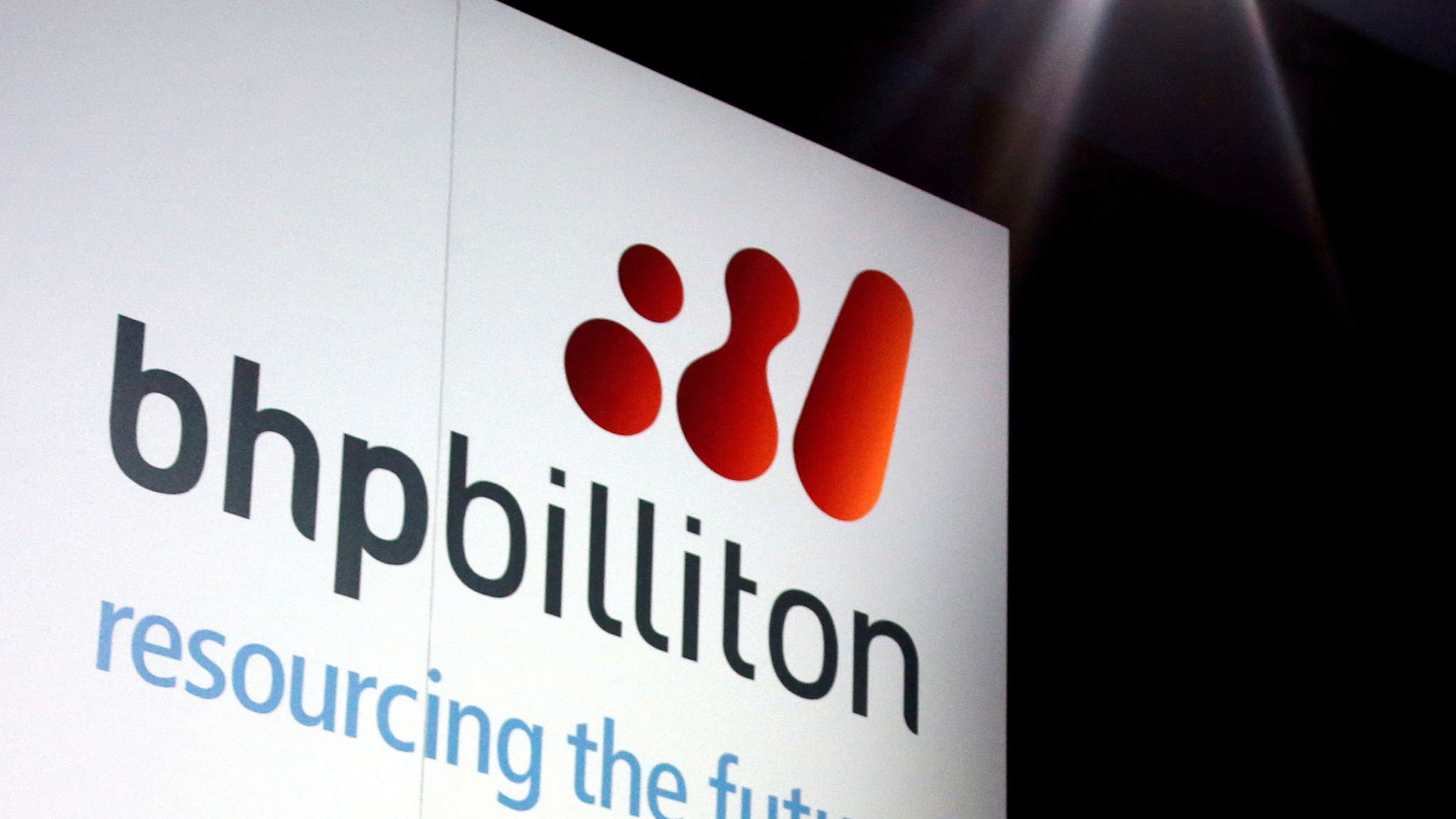 Mining giant BHP to strengthen link between executive bonuses and ...