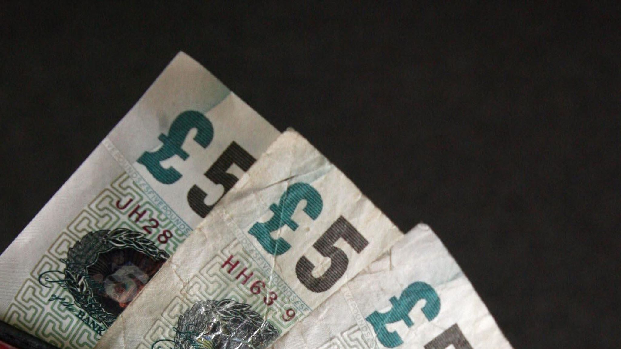 Fading value of paper fiver as note comes out of circulation | Money ...