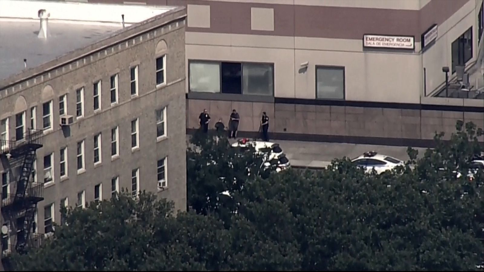 Doctor goes on shooting rampage at New York City hospital | World News ...