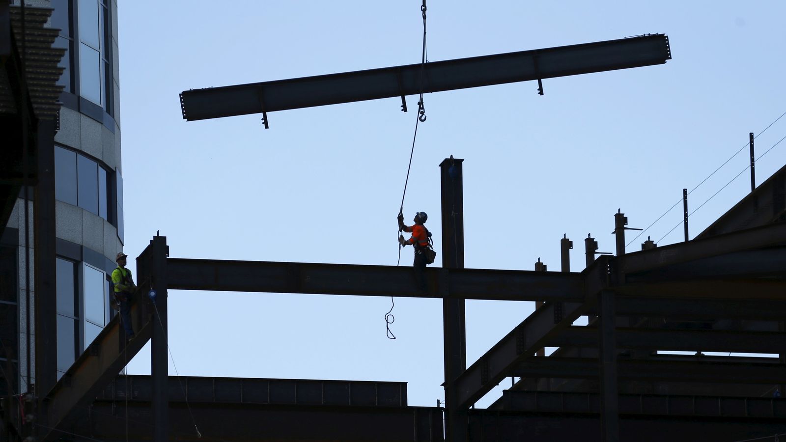 Los Angeles gets its new tallest skyscraper | World News | Sky News