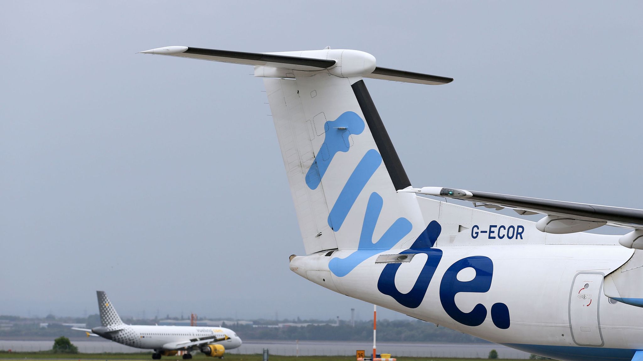 Regional airline Flybe in frantic bid to stave off collapse | Money ...