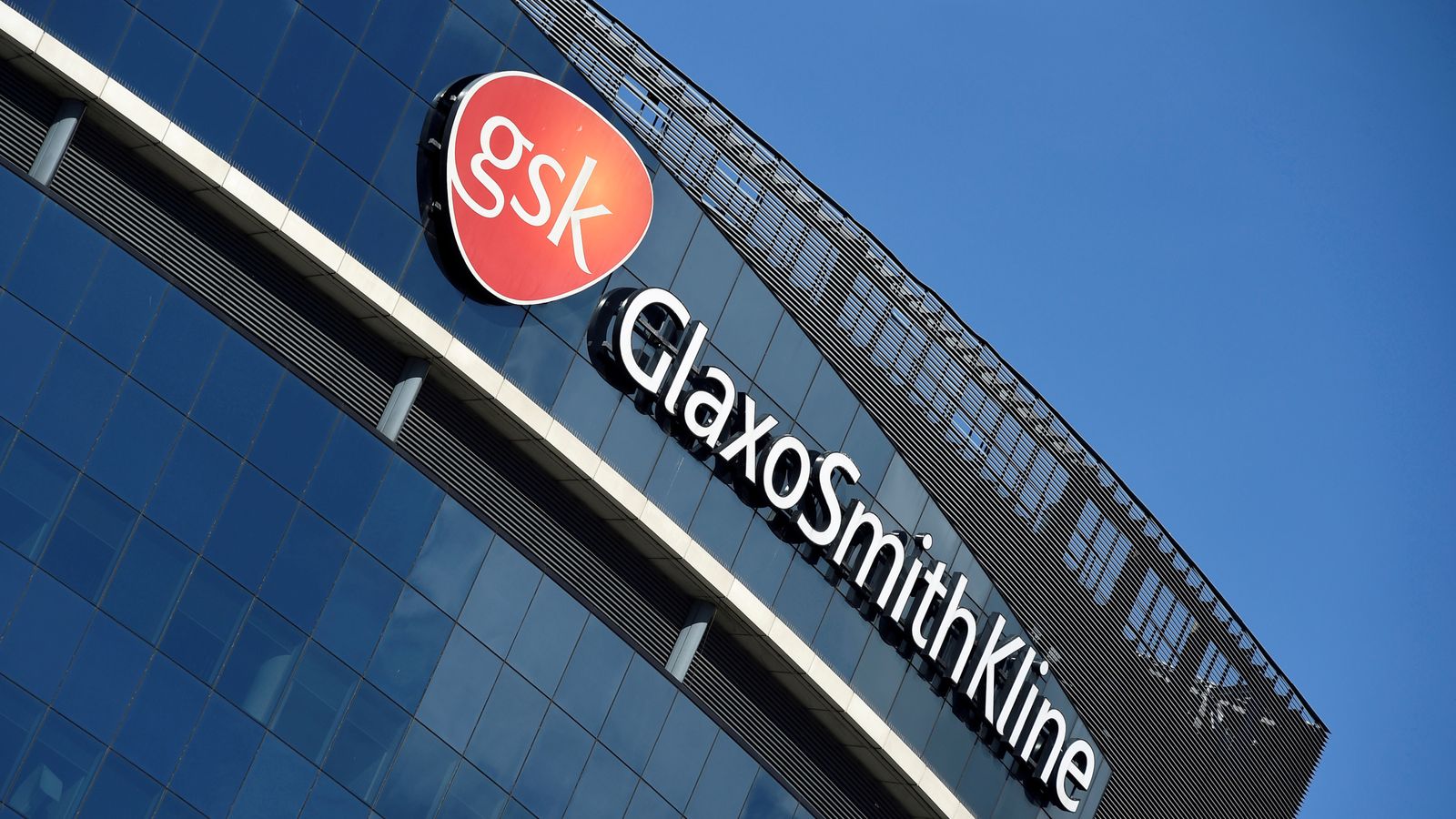 GSK chairman Sir Philip Hampton to step down | Money News | Sky News
