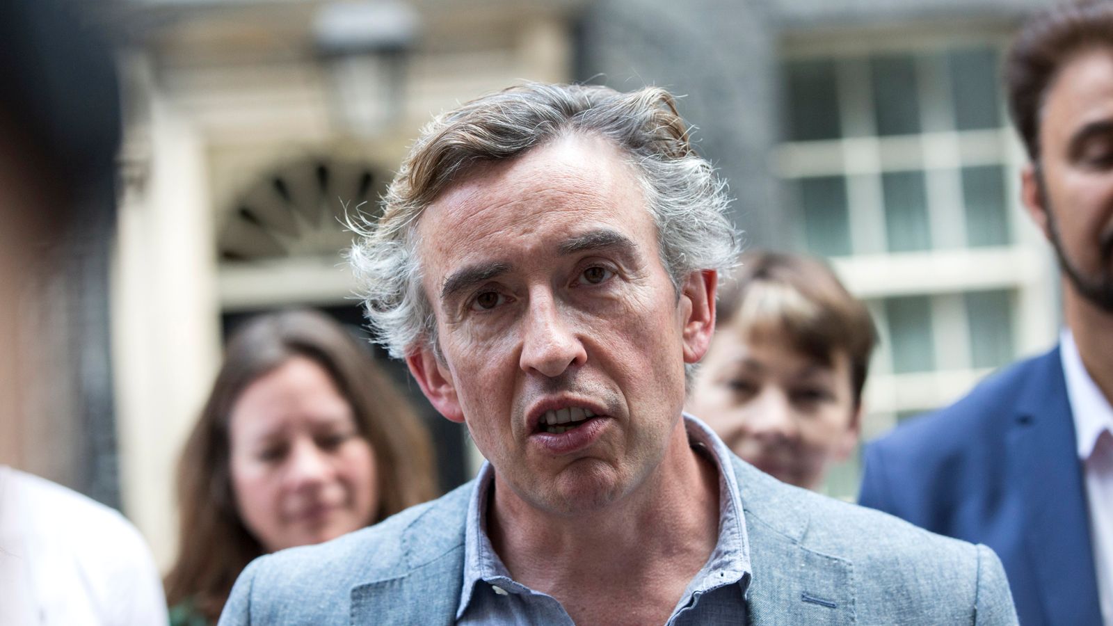 Steve Coogan says 'state education is a right' at education cuts ...